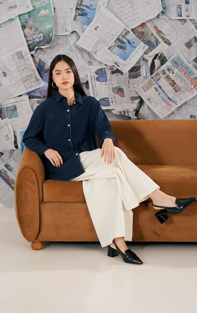 Samira Top Navy - Atasan Katun Wanita Navy Tekstur Garis